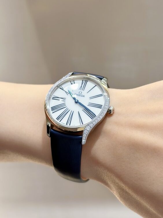 【新生活に着けたいウォッチ特集】🌸レディース編 カルティエ タンク マスト ドゥ カルティエ ウォッチ：WSTA0107／グランドセイコー ...