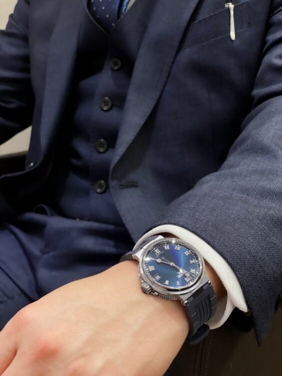 ブレゲのエスプリ宿るシンプルな3針モデル ブレゲ マリーン5517／品番：5517TI/Y1/TZ0（ブレスレット）5517TI/Y1/5ZU ...