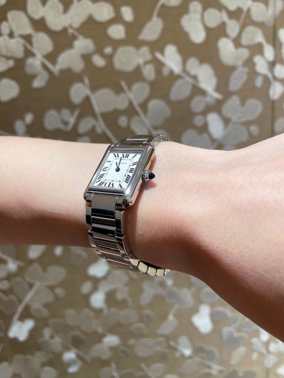 【新生活に着けたいウォッチ特集】🌸レディース編 カルティエ タンク マスト ドゥ カルティエ ウォッチ：WSTA0107／グランドセイコー ...